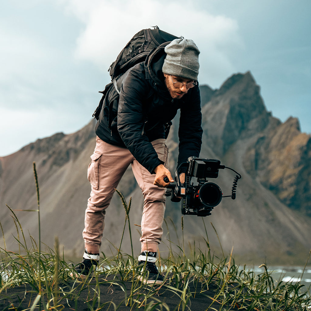6 Tips for Smooth Filming with Camera Stabilizers – ZHIYUN Store